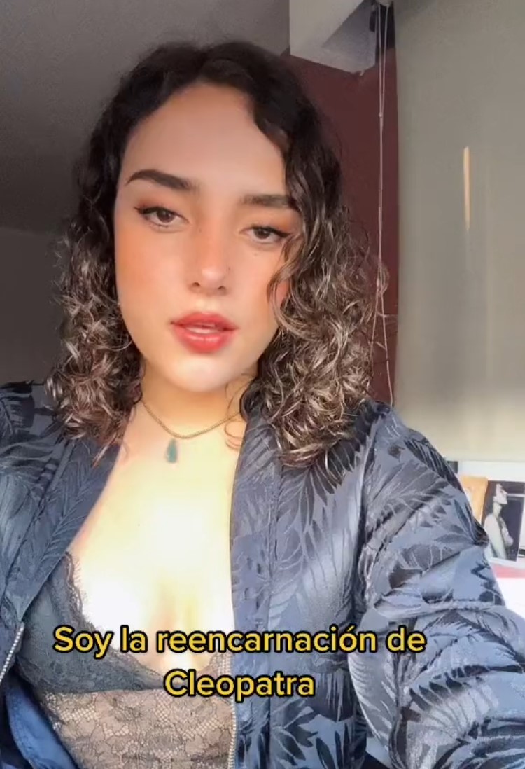 Si hay un "Hombre Asqueroso" también debe existir una "Mujer Asquerosa"